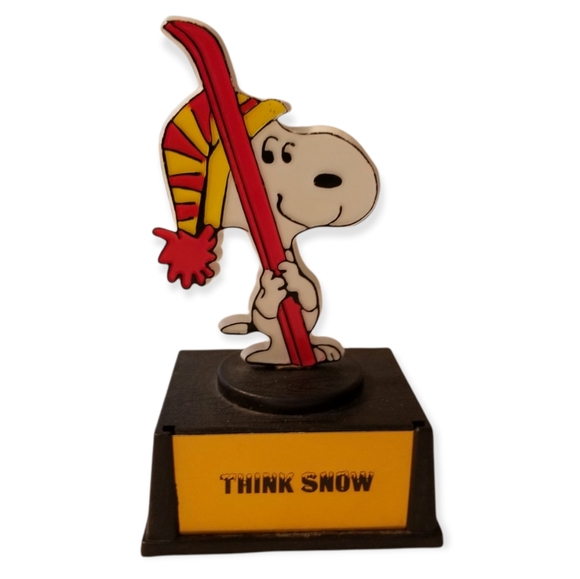Peanuts | Other | Vintage Snoopy Think Snow Trophy Style Plaque | Poshmark